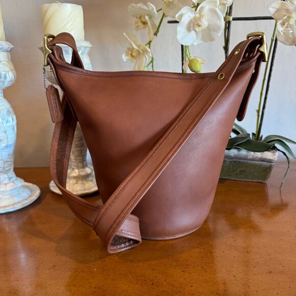 Coach | Bags | Coach Vintage Sac Duffle Mahogany | Poshmark